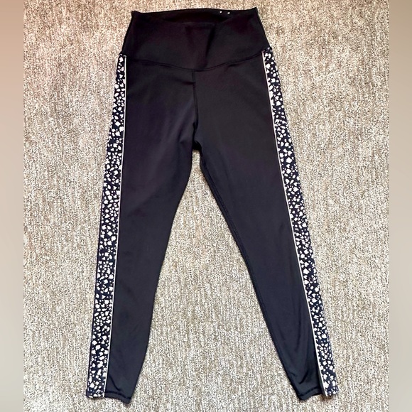 Jessica Simpson | Pants & Jumpsuits | Jessica Simpson Yoga Pants | Poshmark